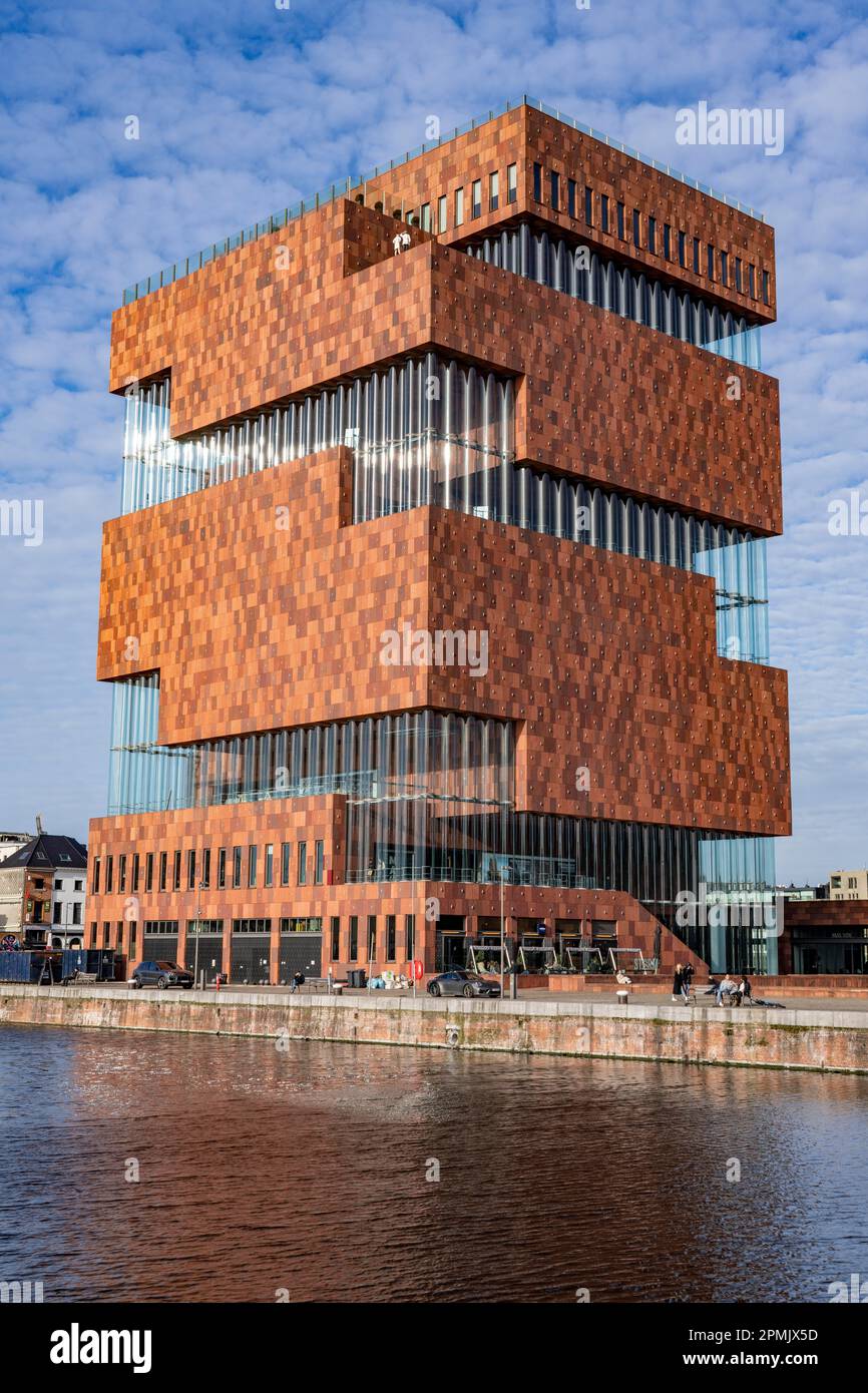 The MAS, Museum aan de Stroom, Museum am Strom, Bonapartdok, Harbour ...