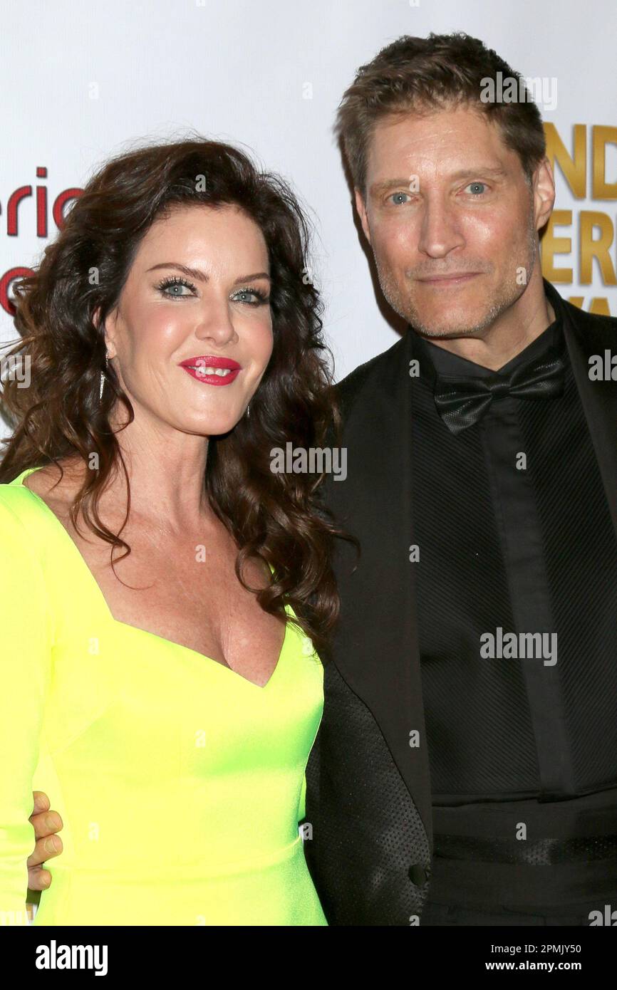 April 12, 2023, Burbank, CA, USA: LOS ANGELES - APR 12: Kira Reed ...