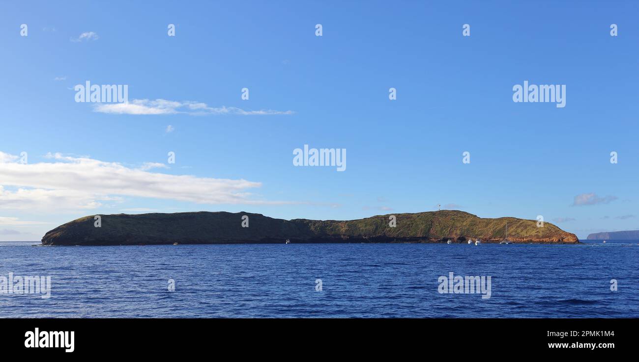 Molokini Island, Maui - Hawaii: Molokini Island crater famous for ...