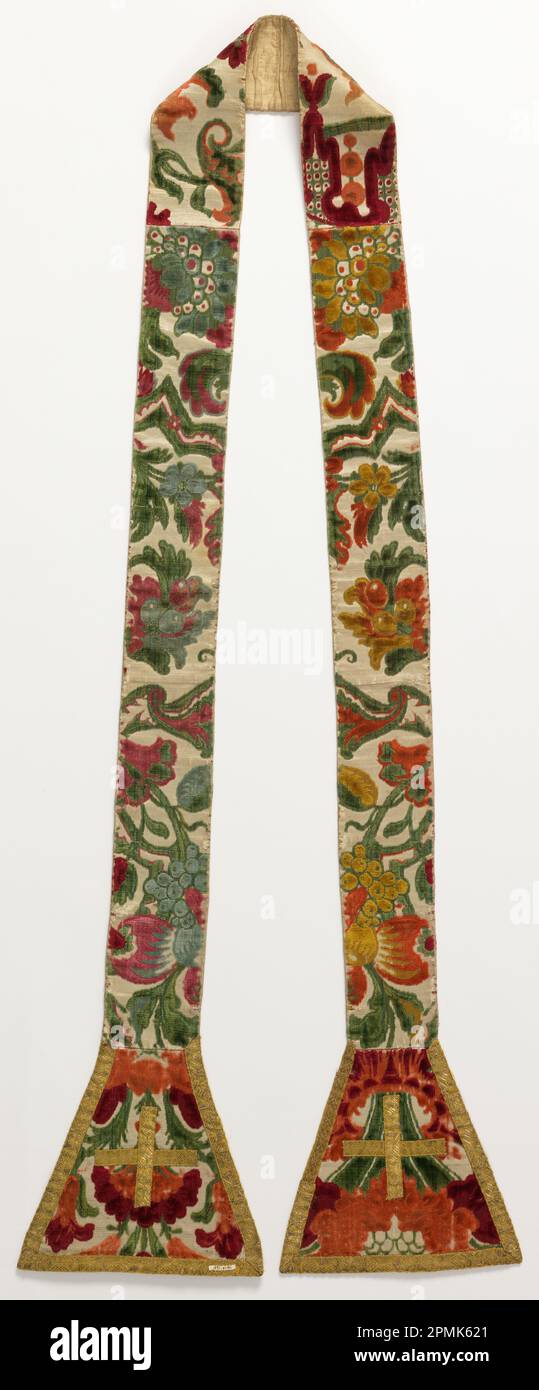 Metallic stole hi-res stock photography and images - Alamy