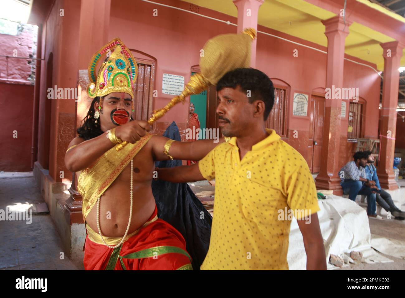 Kolkata, West Bengal, India. 13th Apr, 2023. Hindu devotees Shiv Gajon ...