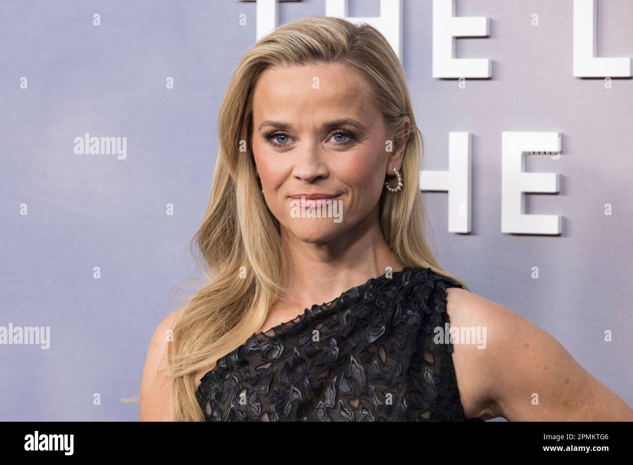Reese Witherspoon arrives at the premiere of "The Last Thing He Told Me ...