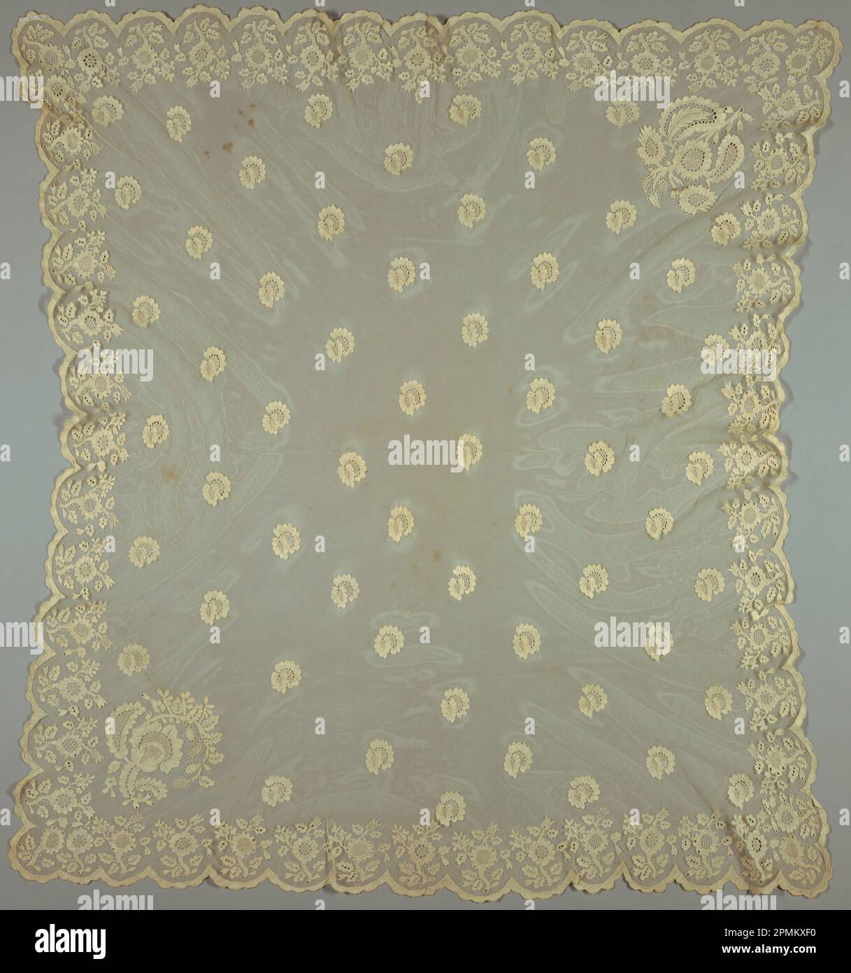 Linen veil hi-res stock photography and images - Alamy