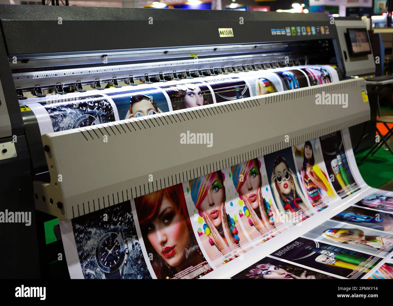 Print advertisement 2023 hi-res stock photography and images - Alamy