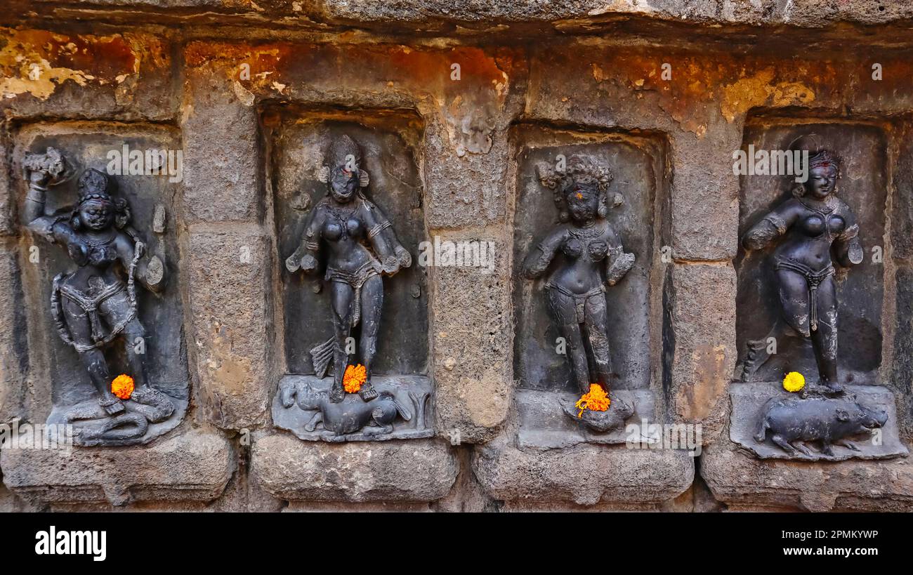 Statues of Ranavira / Padmavati, Ostrarudha / Vanaramukhi, Vaishnavi ...