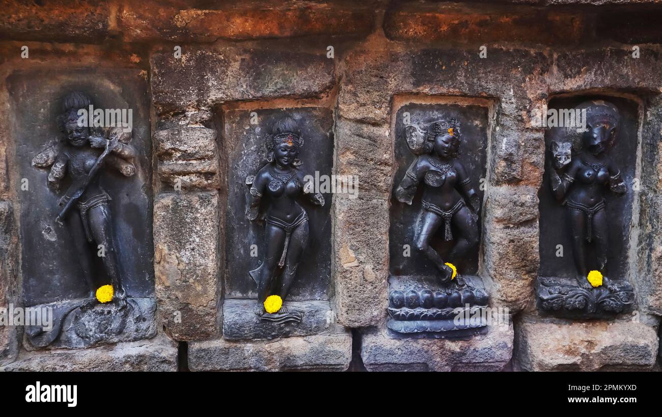 Statues of Saraswati, Virupa, Kaveri and Varahi / Bhalluka, Chausath ...