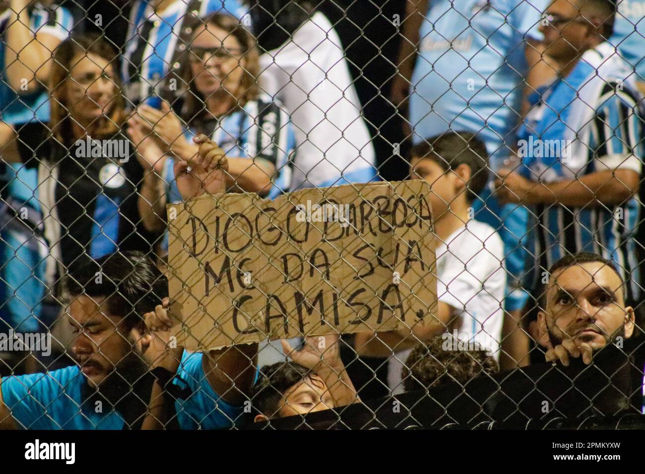 Grêmio fans hi-res stock photography and images - Alamy