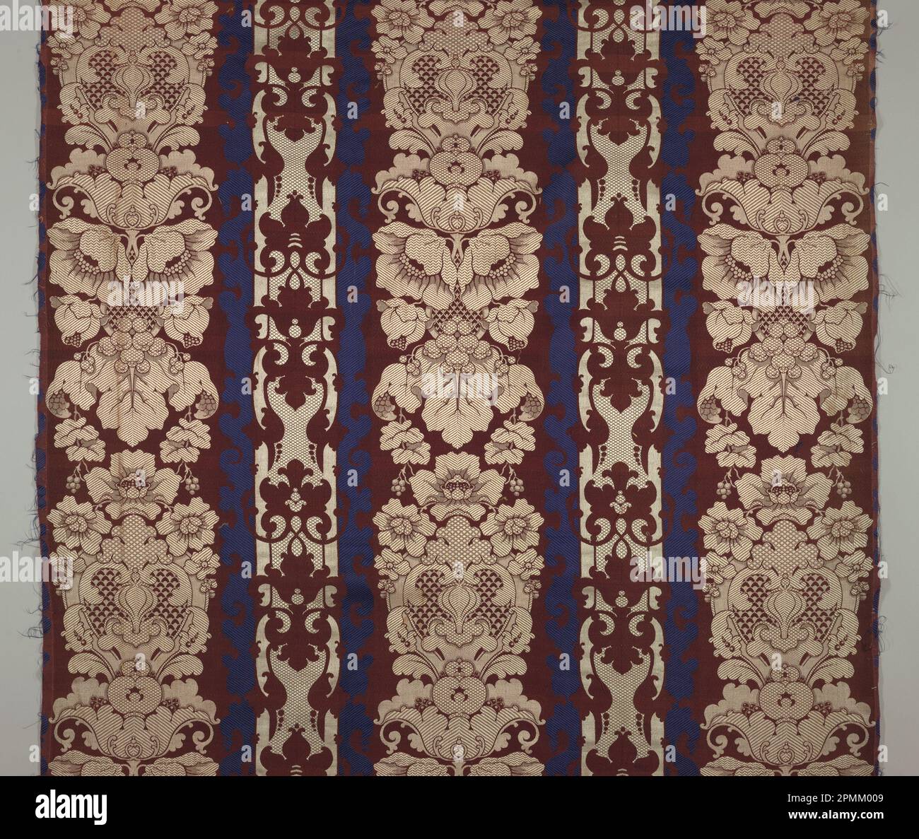Textile (England); silk, wool; 1968-116-1-a/j Stock Photo - Alamy
