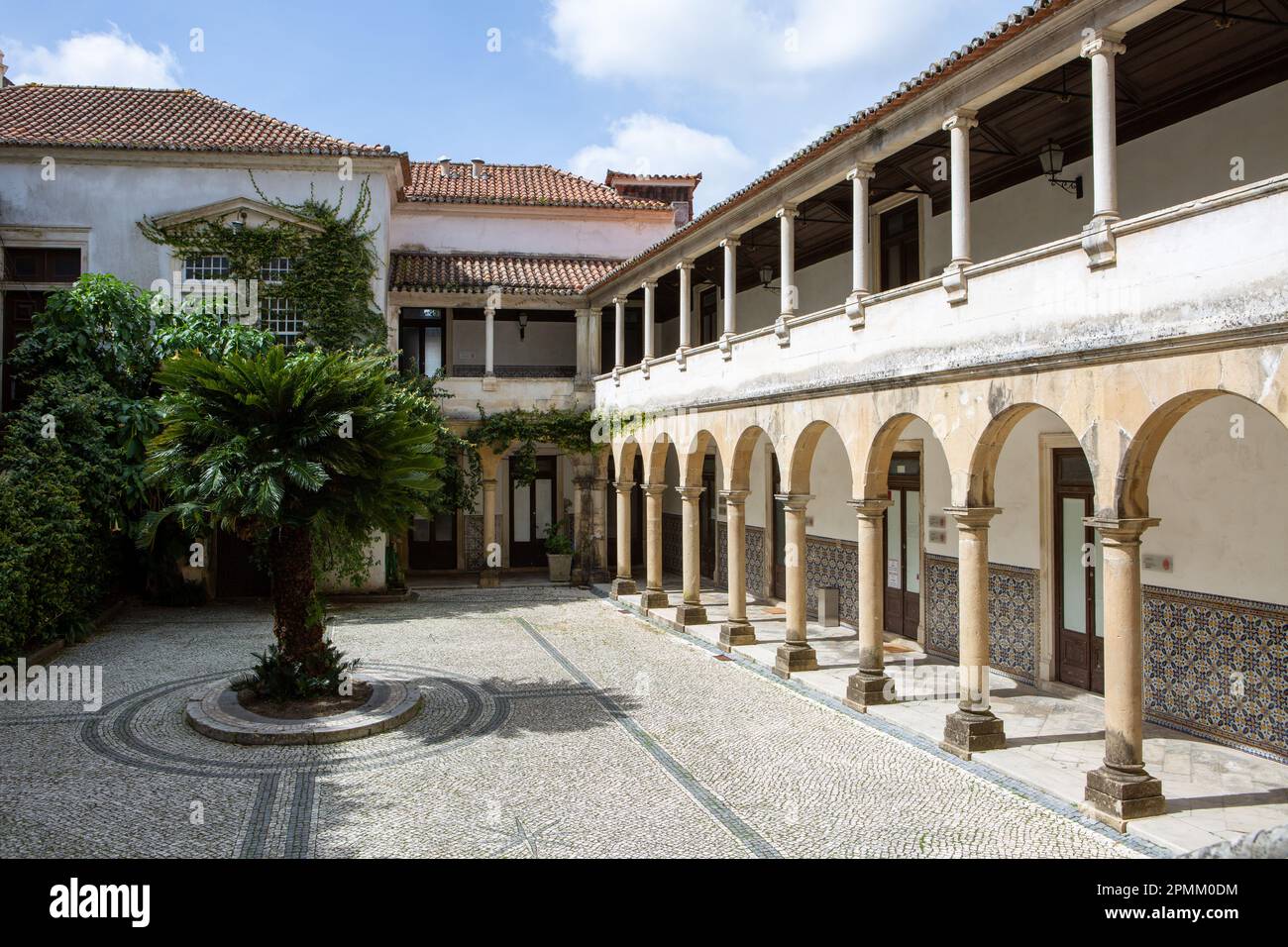 Palácio dos melos hi-res stock photography and images - Alamy