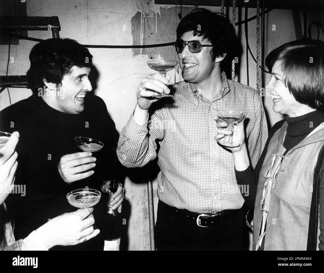 JASON MILLER Director WILLIAM FRIEDKIN and ELLEN BURSTYN on set candid ...