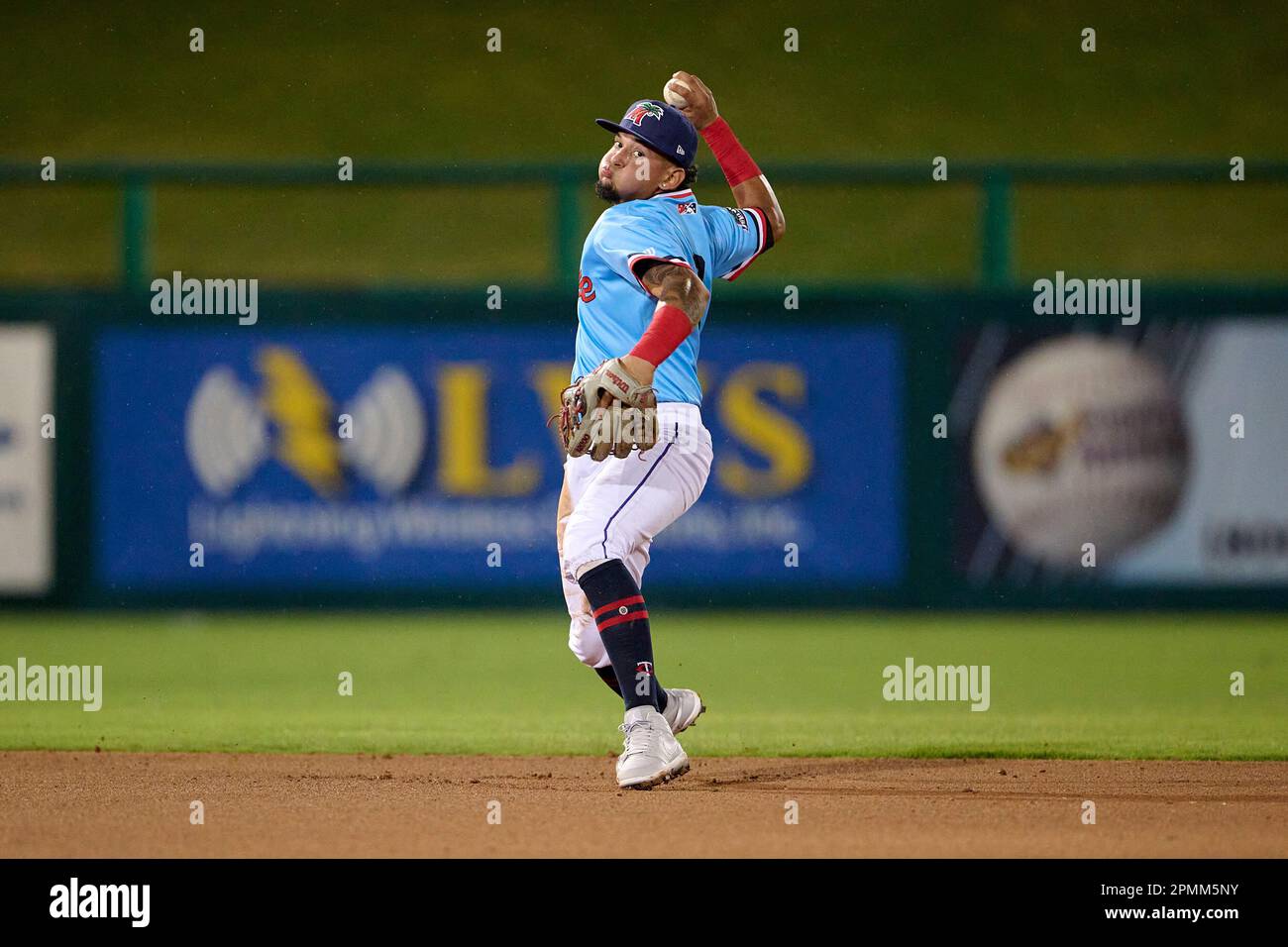 Fort Myers Miracle shortstop Danny De Andrade (8) throws to first base ...