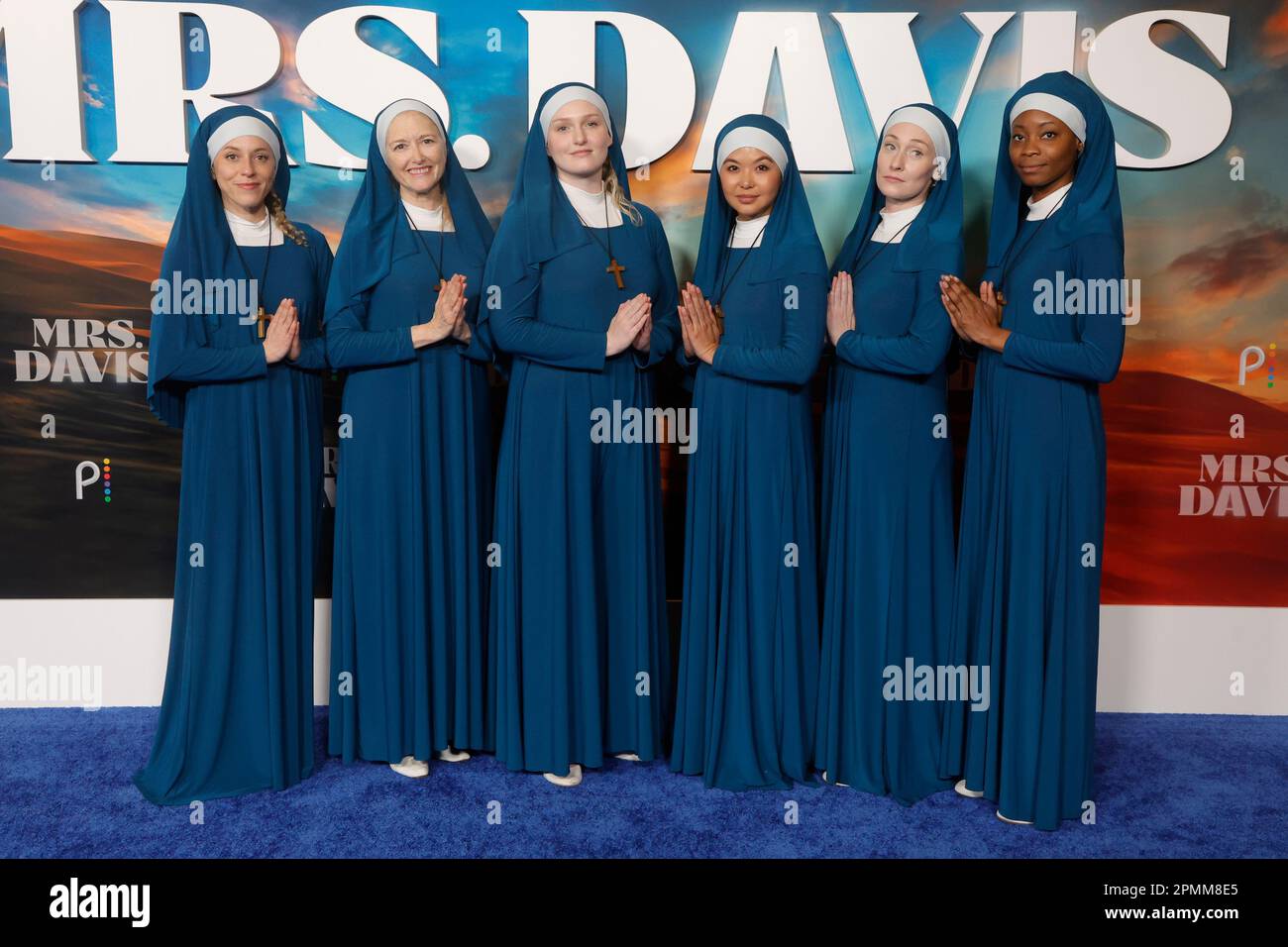 Mrs davis 2023 hi-res stock photography and images - Alamy