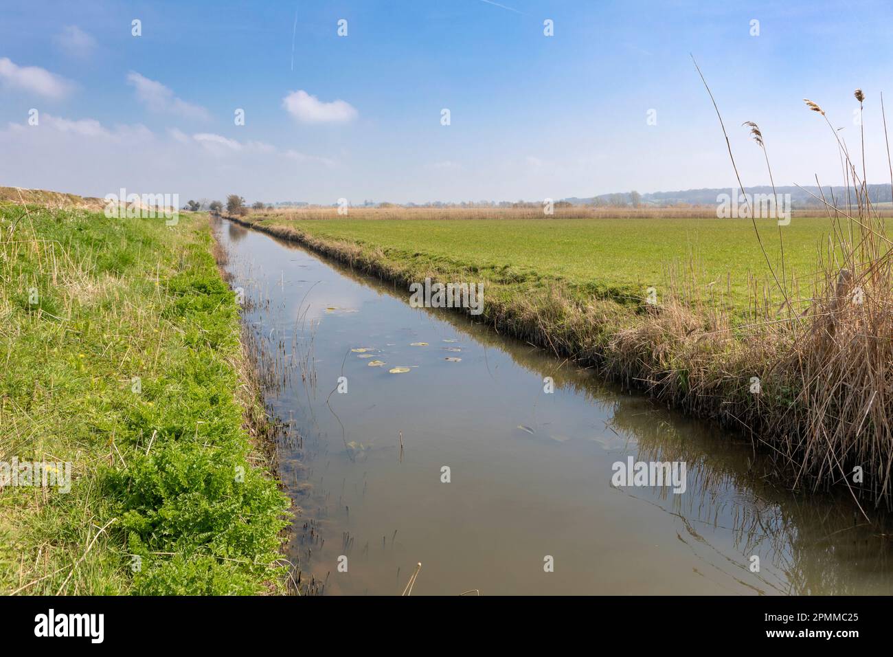 Drainage dike hi-res stock photography and images - Alamy