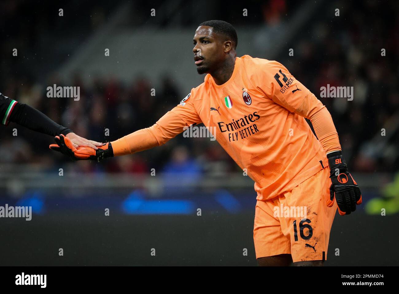 Mike Maignan, Milan goalkeeper Stock Photo - Alamy