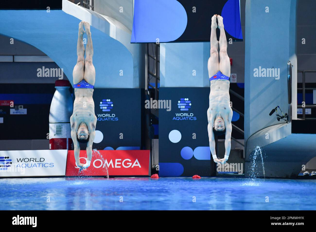 Xi'an, China's Shaanxi Province. 14th Apr, 2023. Lian Junjie (R)/Yang ...