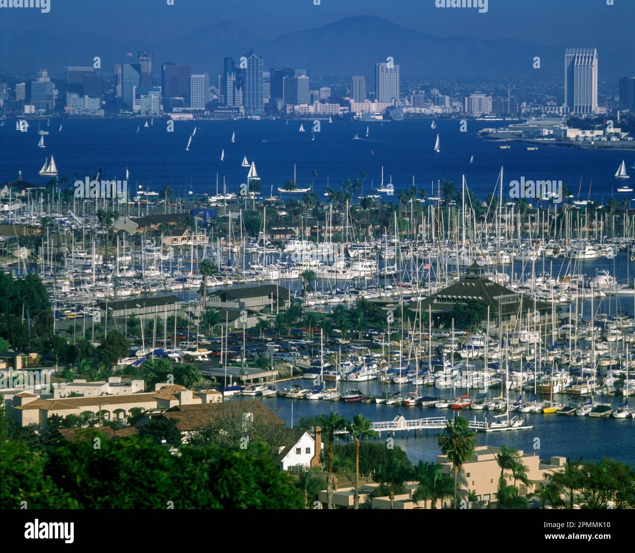 Historical shelter hi-res stock photography and images - Alamy