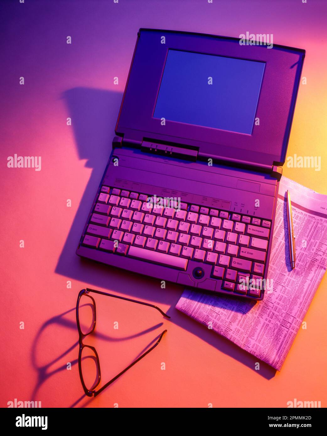 90s laptop hi-res stock photography and images - Alamy
