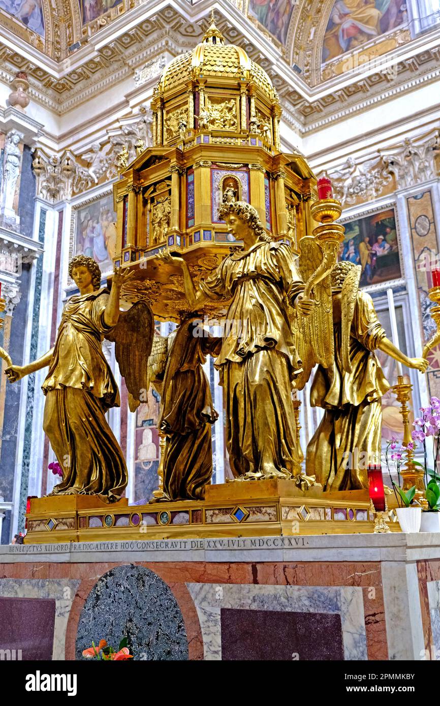 Santa maria maggiore rome icon hi-res stock photography and images - Alamy