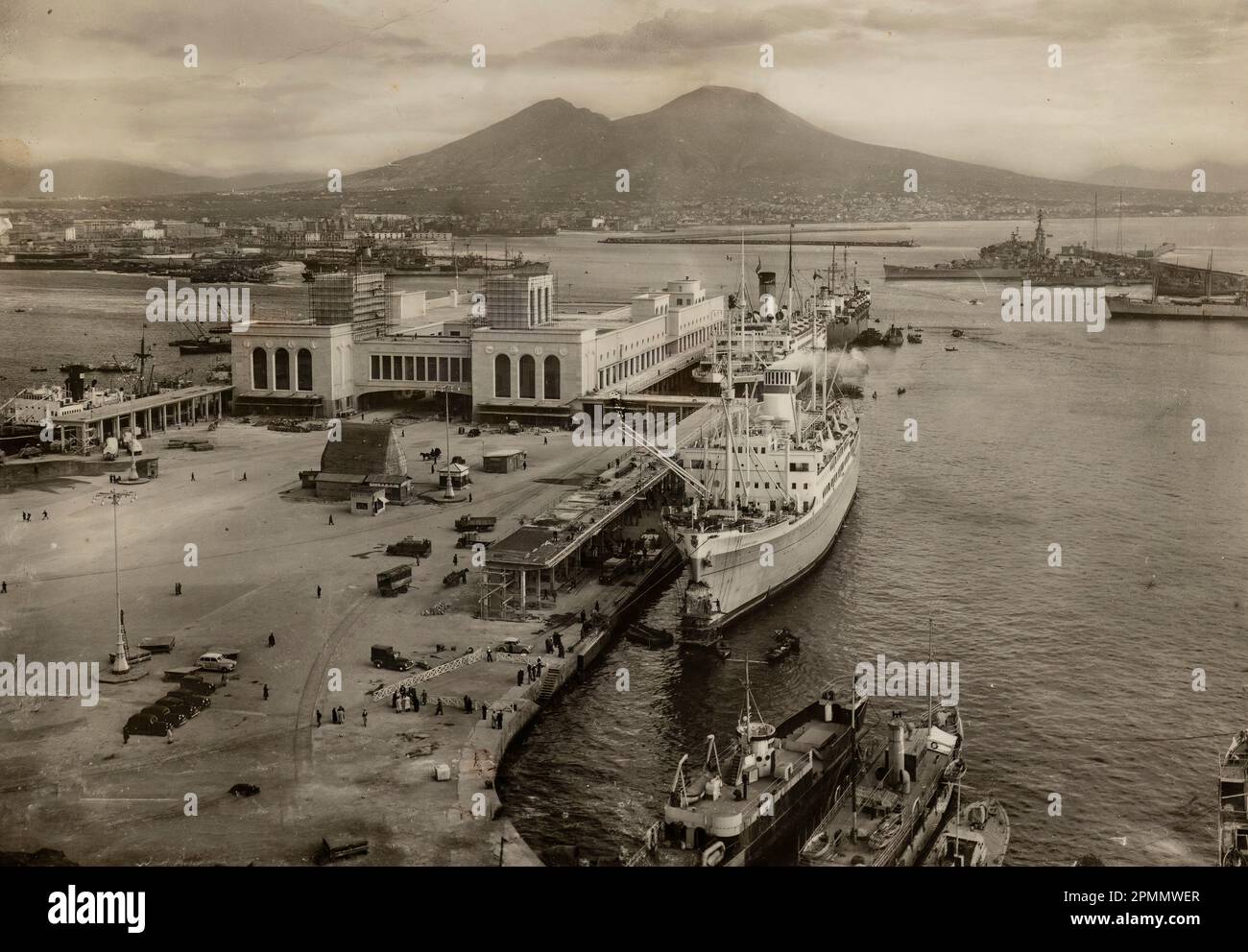Rome, Italy may 1951: Vintage photo of Naples Maritime Station with ...