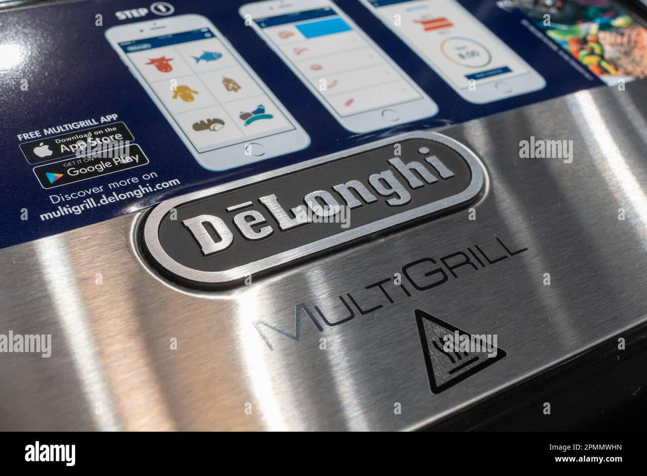 Delonghi logo hi-res stock photography and images - Alamy