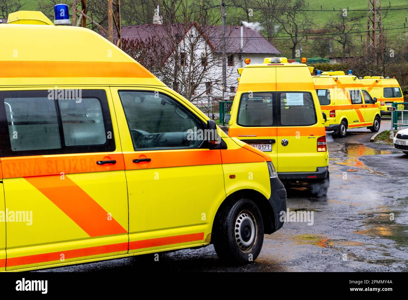 Departure of seven ambulances loaded with humanitarian aid to Ukraine ...