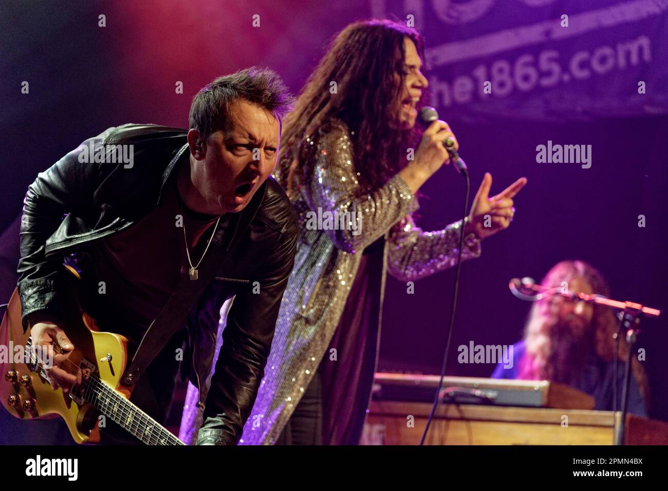 Sari Schorr at The 1865 in Southampton, April 2023 Stock Photo - Alamy