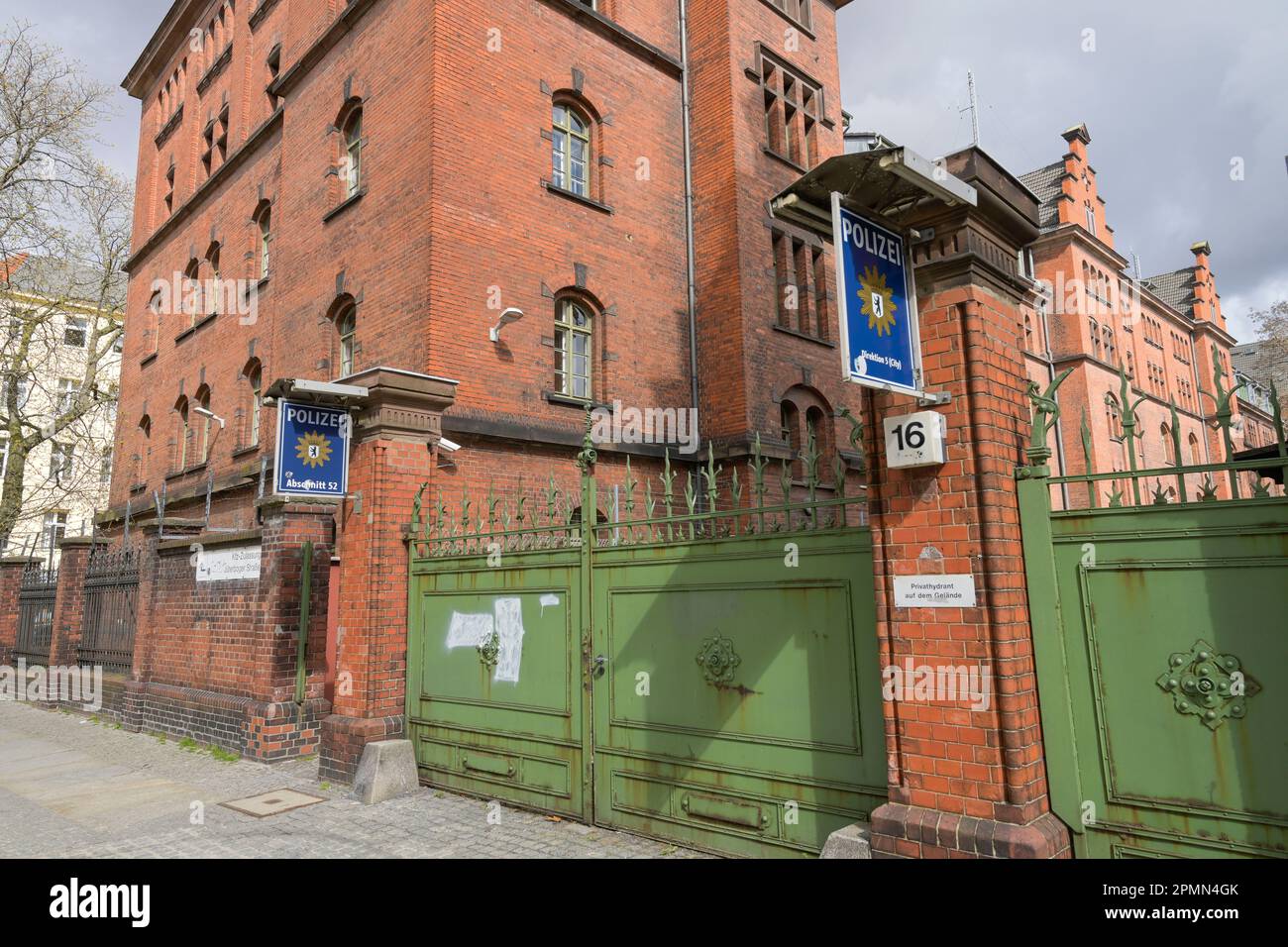Polizeidirektion 5 - Abschnitt 52, Friesenstraße, Kreuzberg, Berlin ...