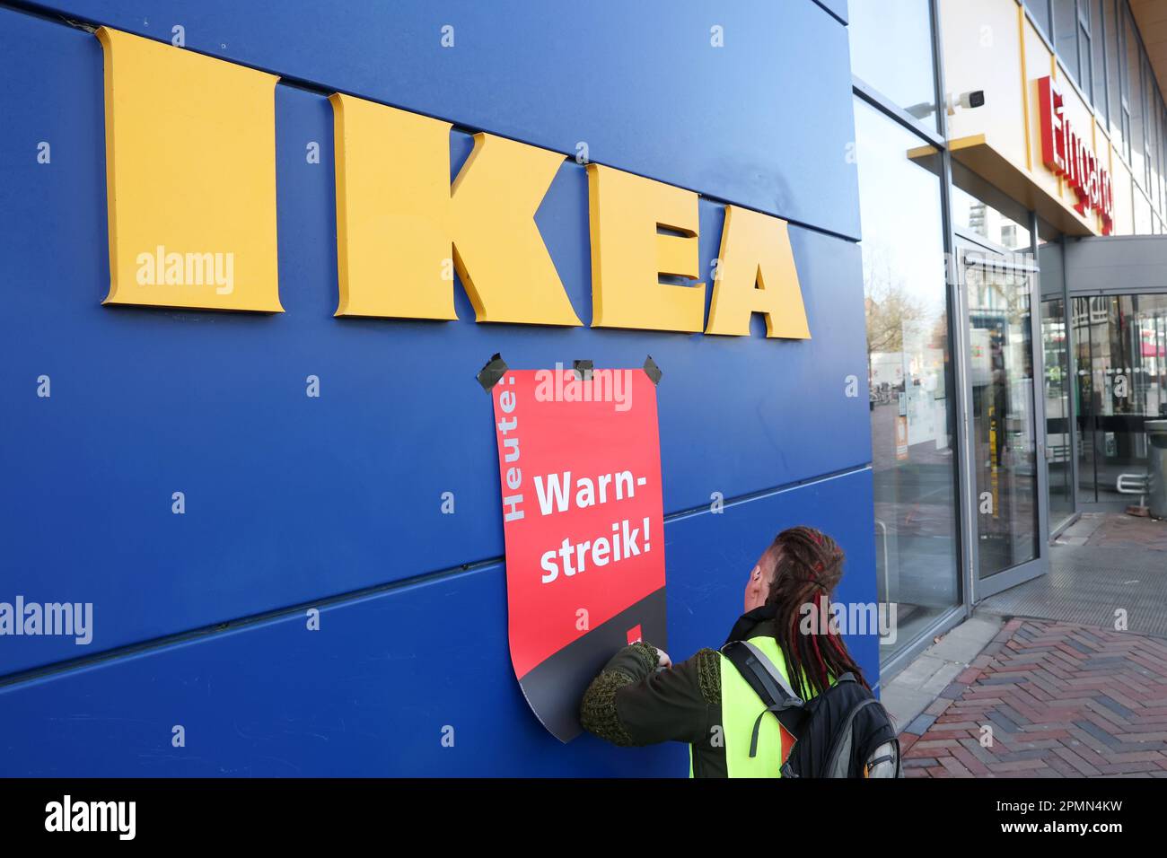 Hamburg, Germany. 14th Apr, 2023. A poster reading "Warning strike" is ...