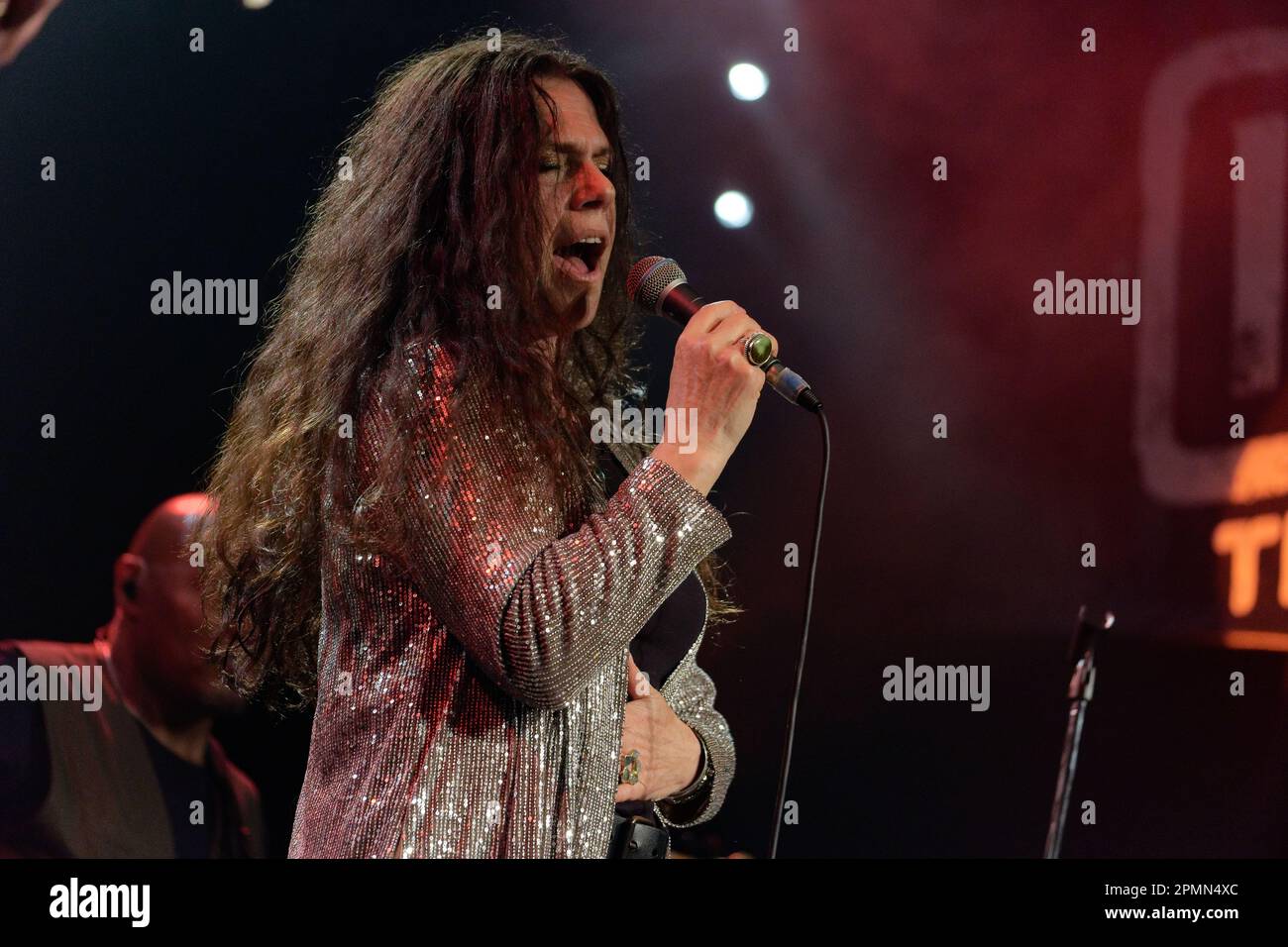 Sari Schorr at The 1865 in Southampton, April 2023 Stock Photo - Alamy
