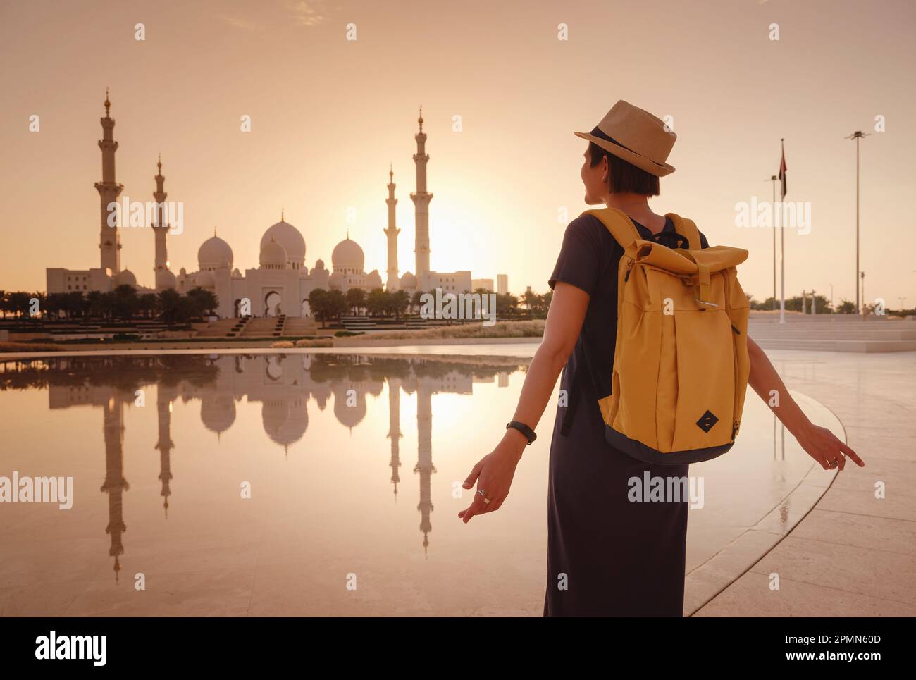 travel to the United Arab Emirates, Happy young asian female traveler ...