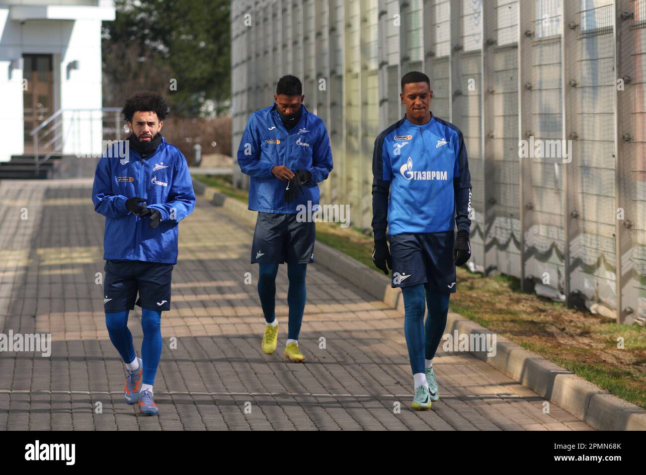 Claudio Luiz Rodrigues Parise Leonel, known as Claudinho (L), Zander ...