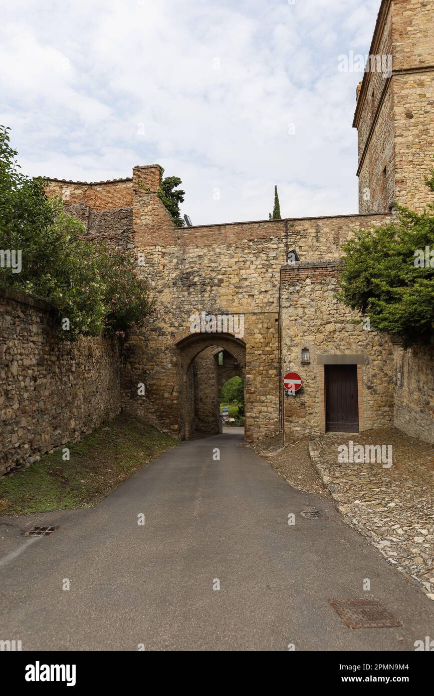Bologna emilia romagna landscape hi-res stock photography and images ...