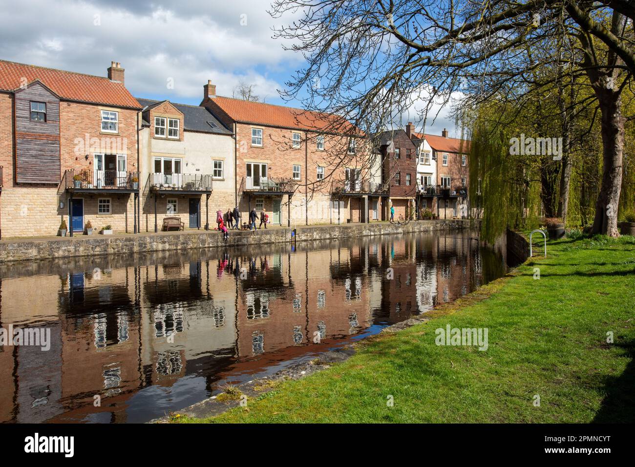 The start and end basin of the Ripon canal at the canal Wharfe in the ...