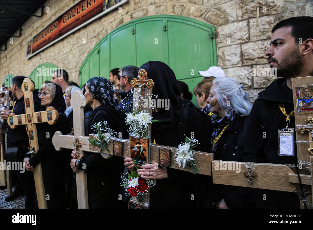 East Jerusalem, Israel. 14th Apr, 2023. Orthodox Christians carry ...