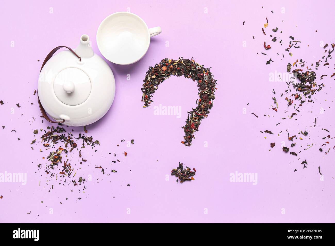 Question mark made leaves hi-res stock photography and images - Alamy