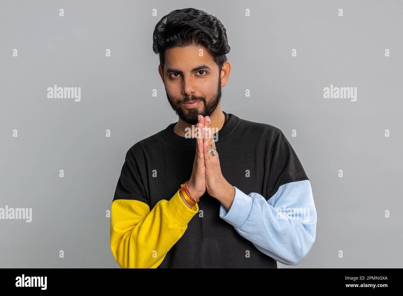 Sneaky cunning indian bearded man with tricky face gesticulating and ...