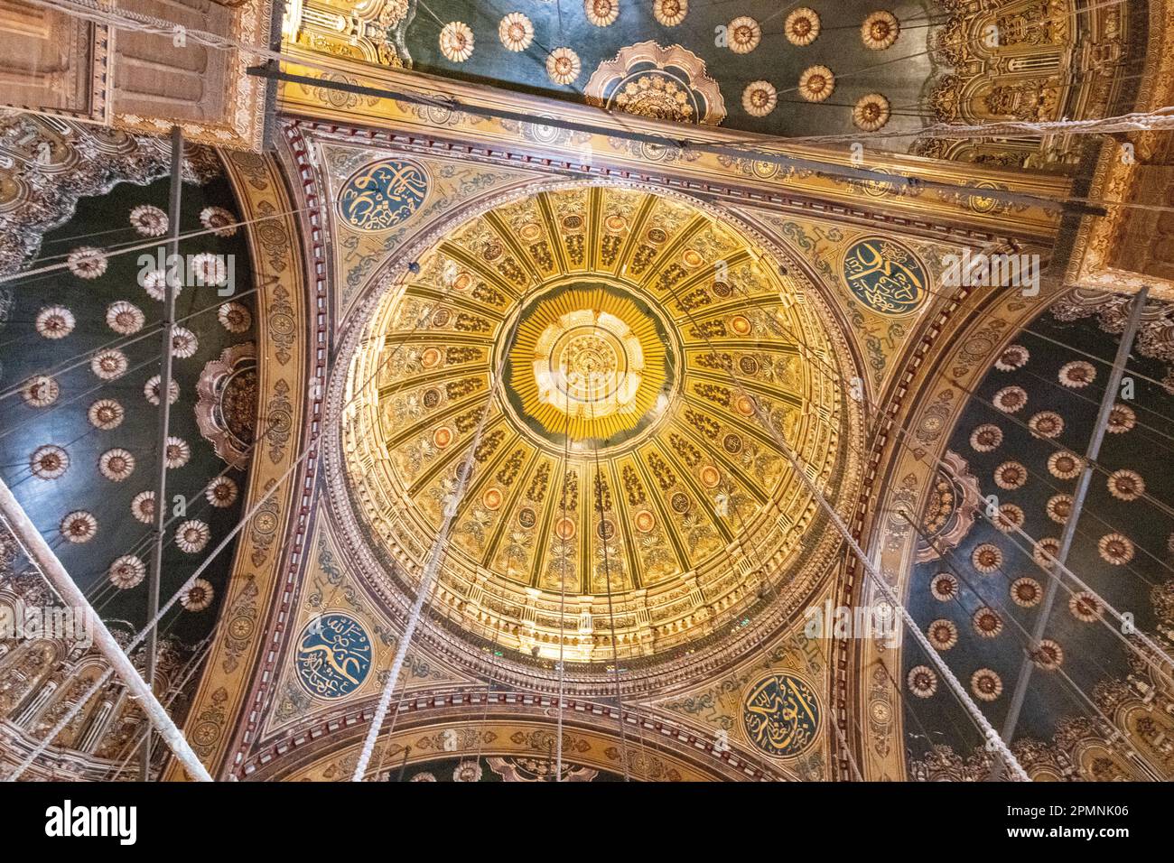 The ornate decorated ceiling inside Muhammad Ali Mosque in Cairo, Egypt ...