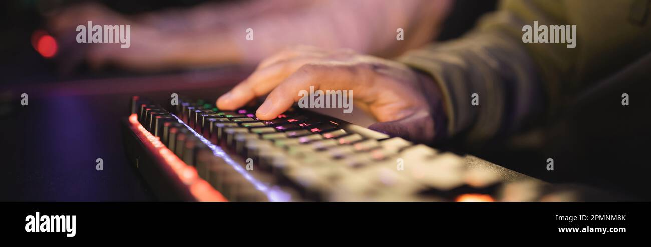 Man using keyboard hi-res stock photography and images - Alamy