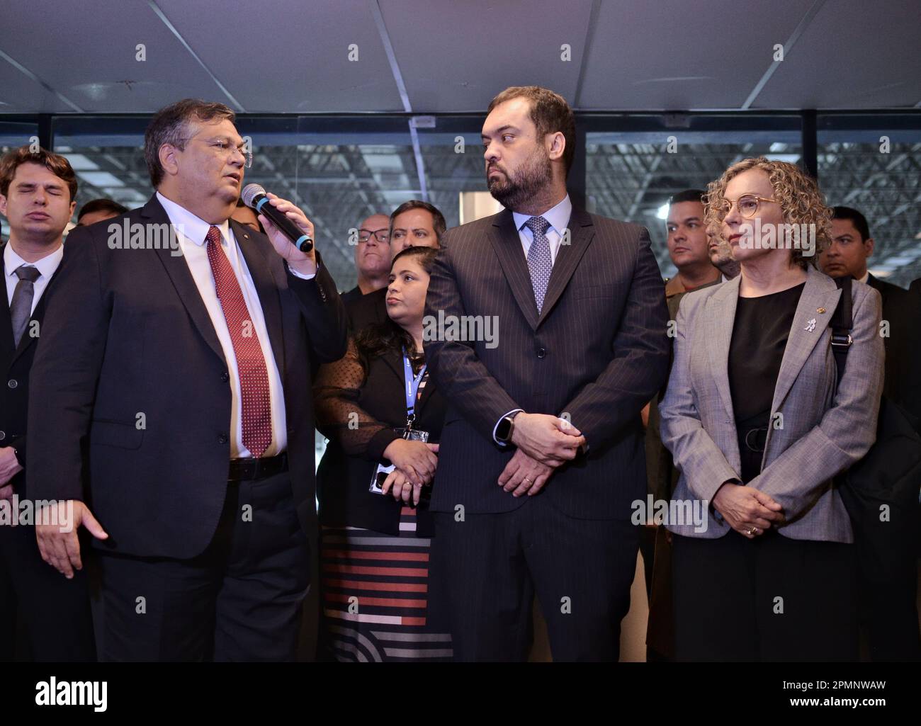 The Minister of Justice of Brazil, Flávio Dino, and the Governor of Rio ...