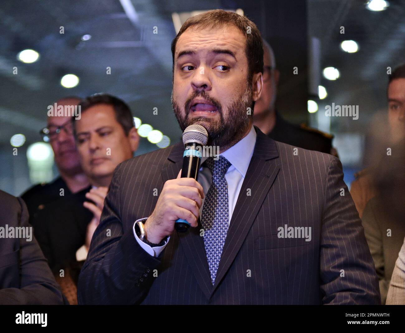 The Minister of Justice of Brazil, Flávio Dino, and the Governor of Rio ...