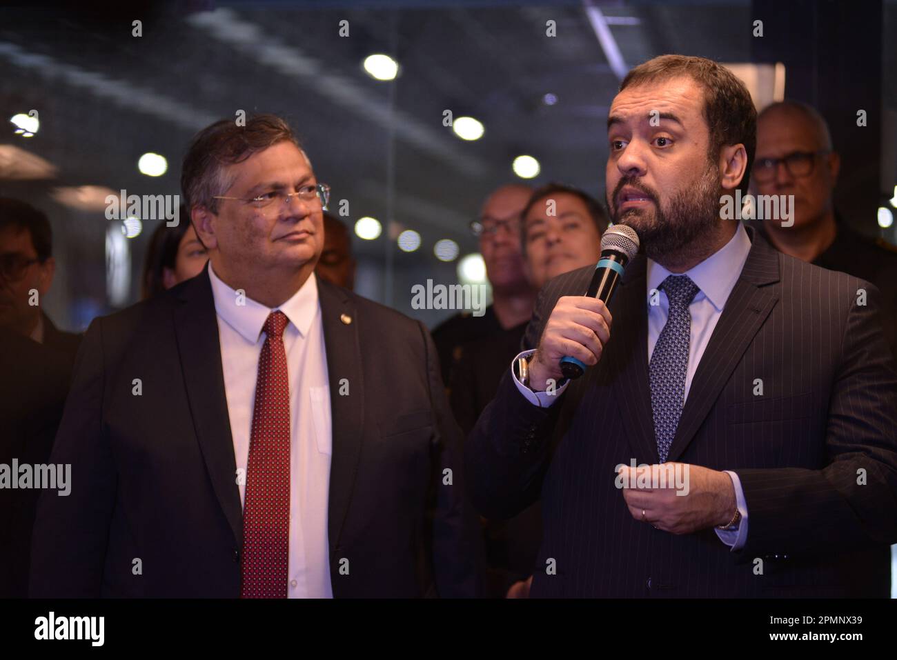 The Minister of Justice of Brazil, Flávio Dino, and the Governor of Rio ...
