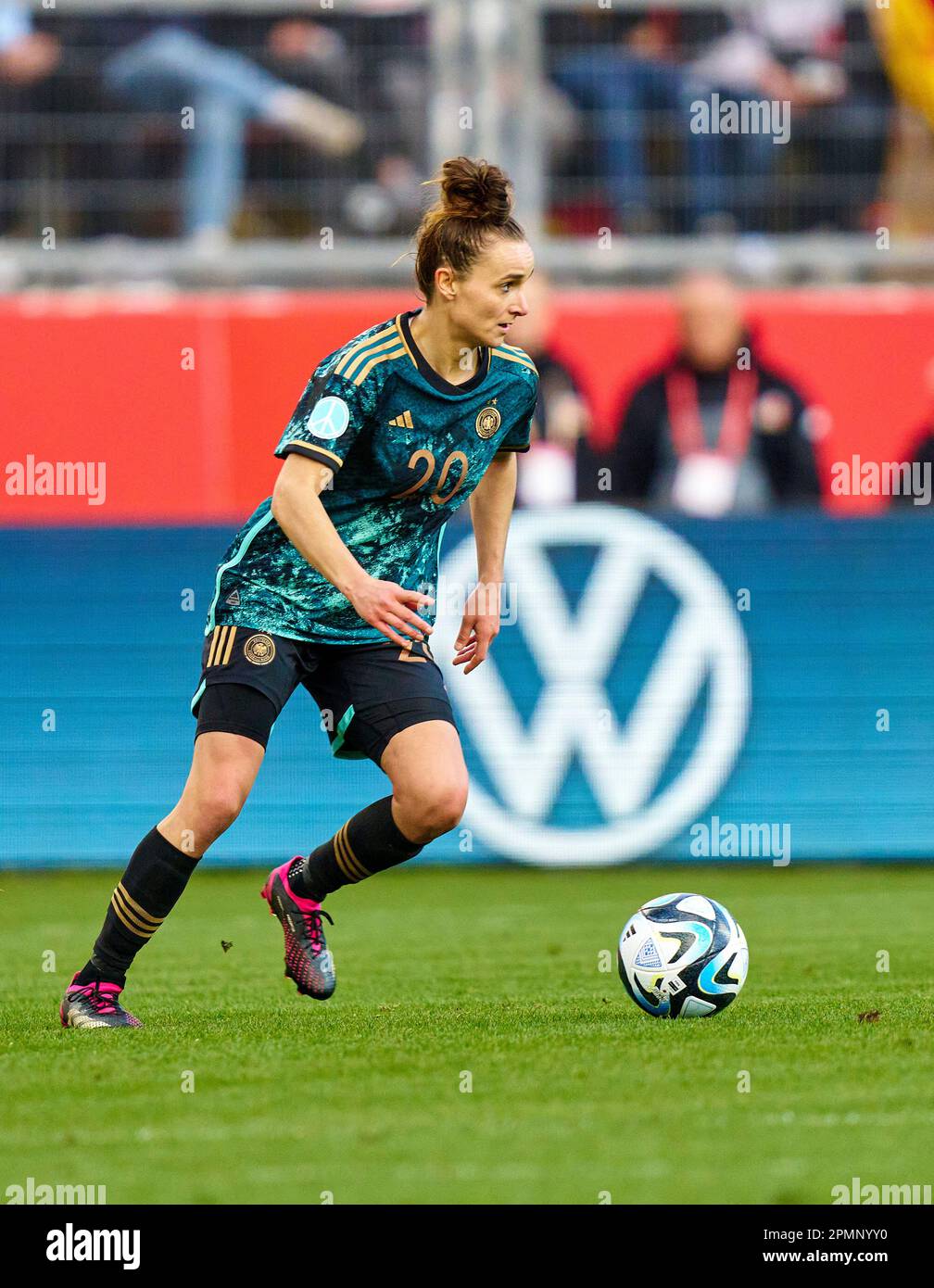 Brasil football logo 2023 hi-res stock photography and images - Alamy