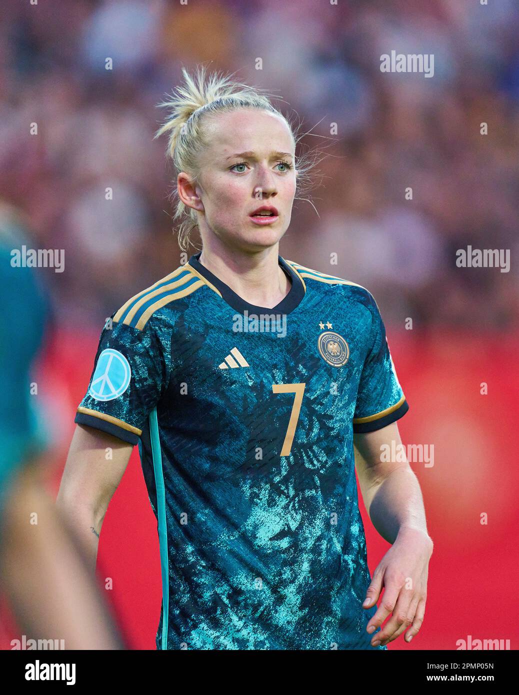 Lea SCHÜLLER, DFB 7 in the friendly DFB women match GERMANY - BRASIL 1 ...