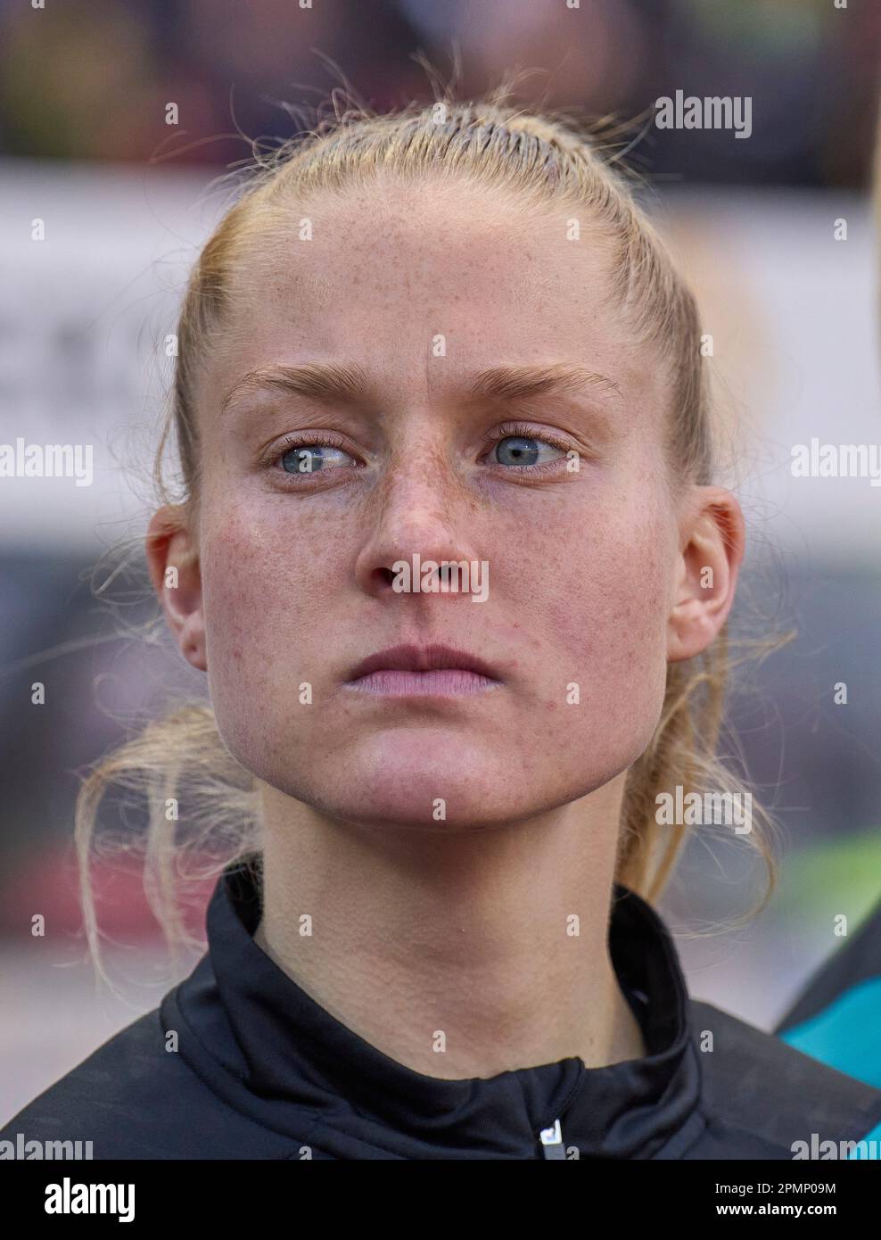 Janina Minge, DFB 31 in the friendly DFB women match GERMANY - BRASIL 1 ...