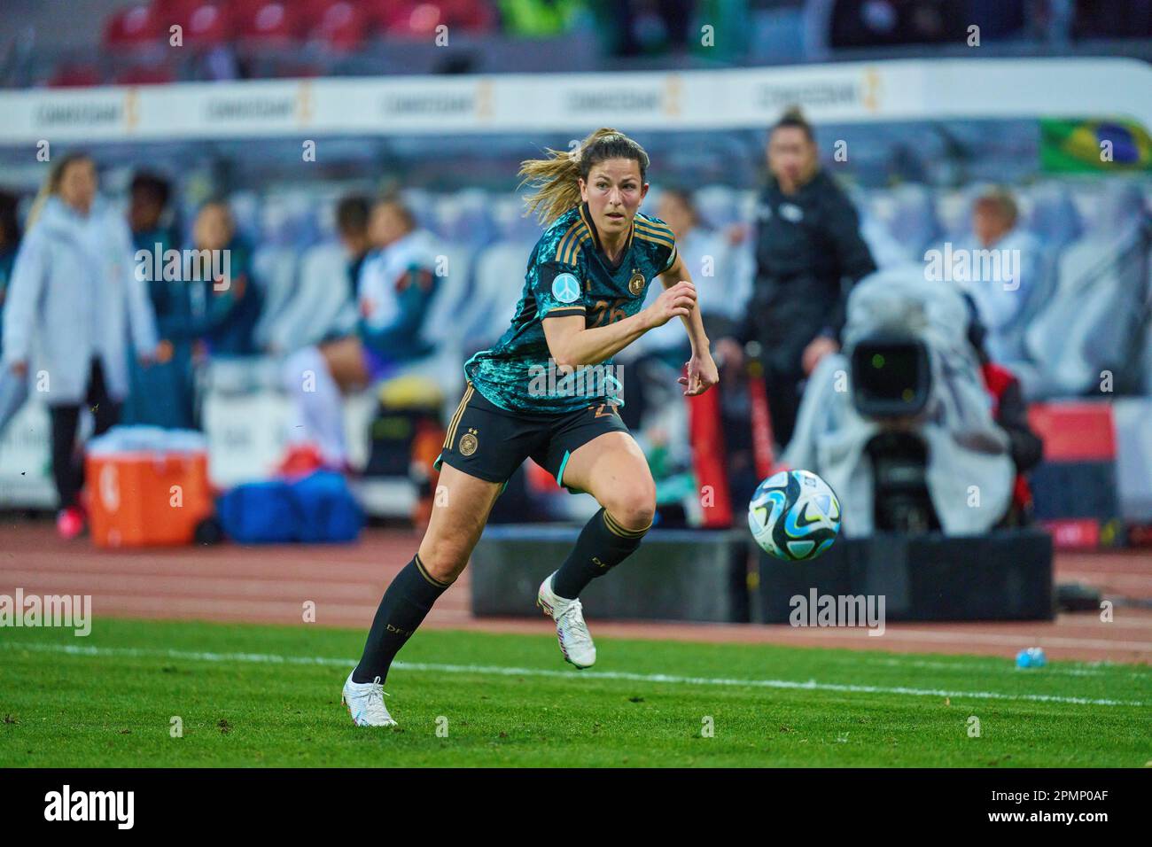 Chantal Hagel, DFB 26 in the friendly DFB women match GERMANY - BRASIL ...
