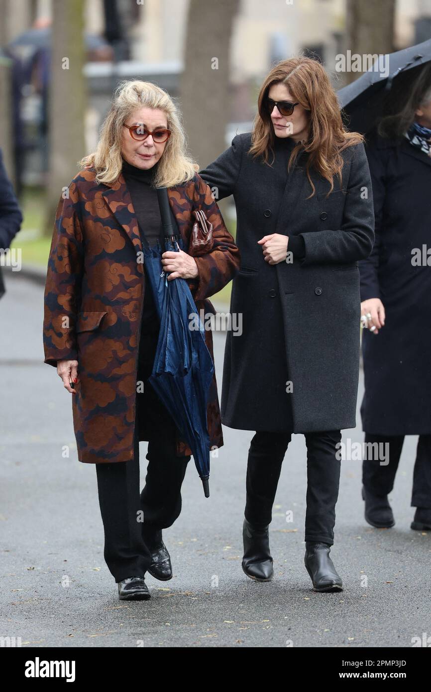 Catherine Deneuve and Chiara Mastroianni during the funeral ceremony of ...