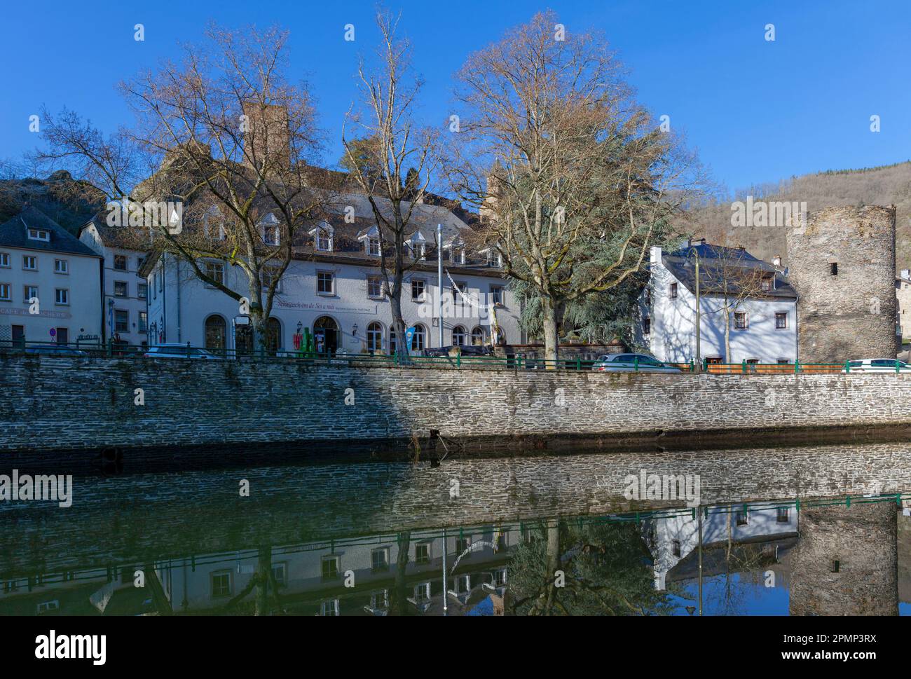 Cafe des rochers hi-res stock photography and images - Alamy