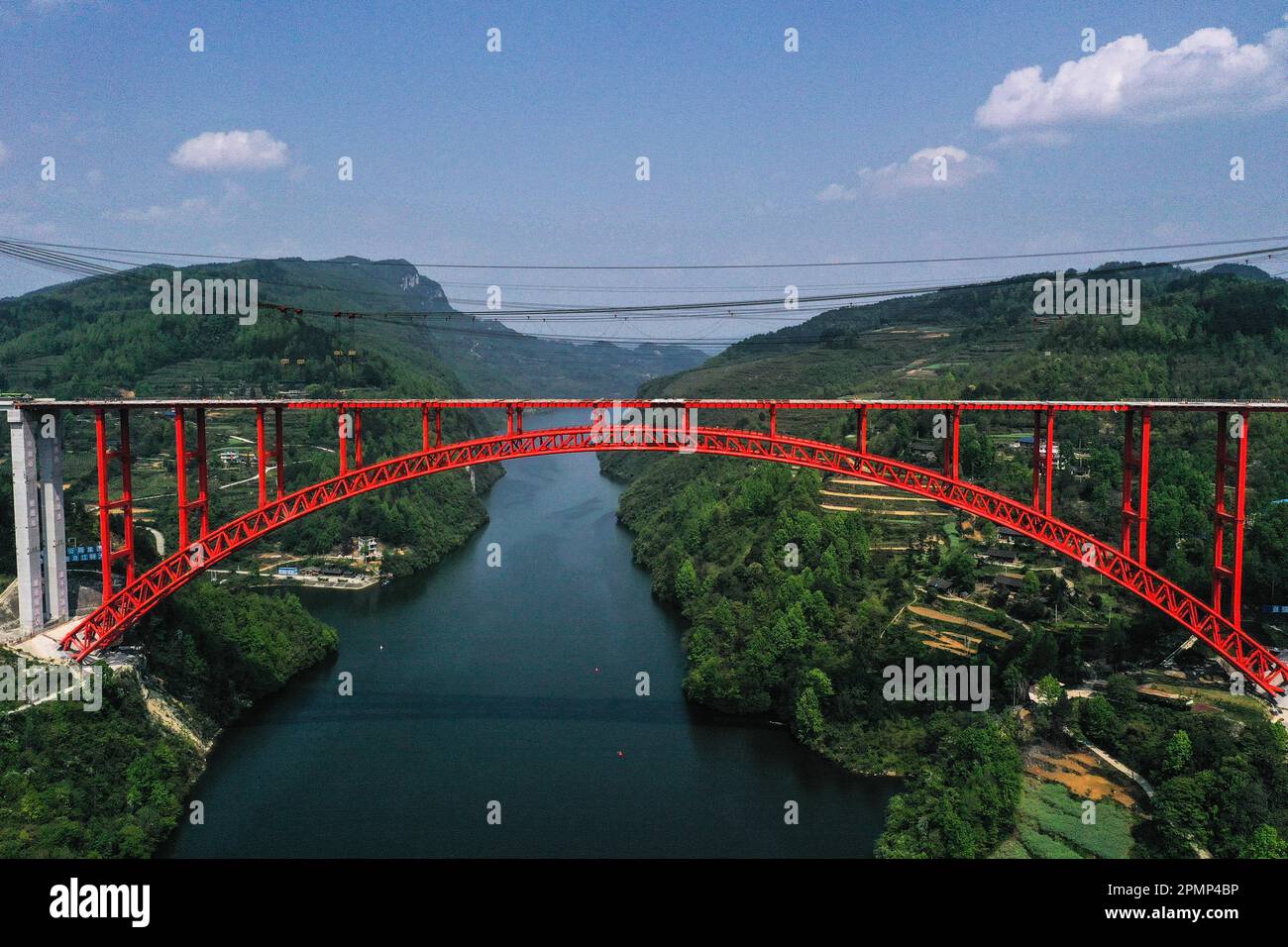 (230414) -- GUIYANG, April 14, 2023 (Xinhua) -- This aerial photo taken ...