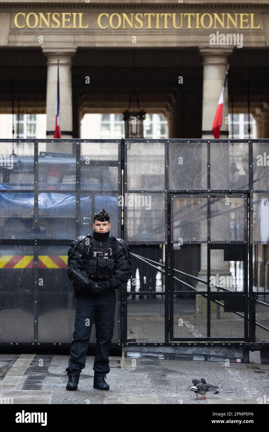 Paris, France. 14th Apr, 2023. French gendarme stands guard next to a ...