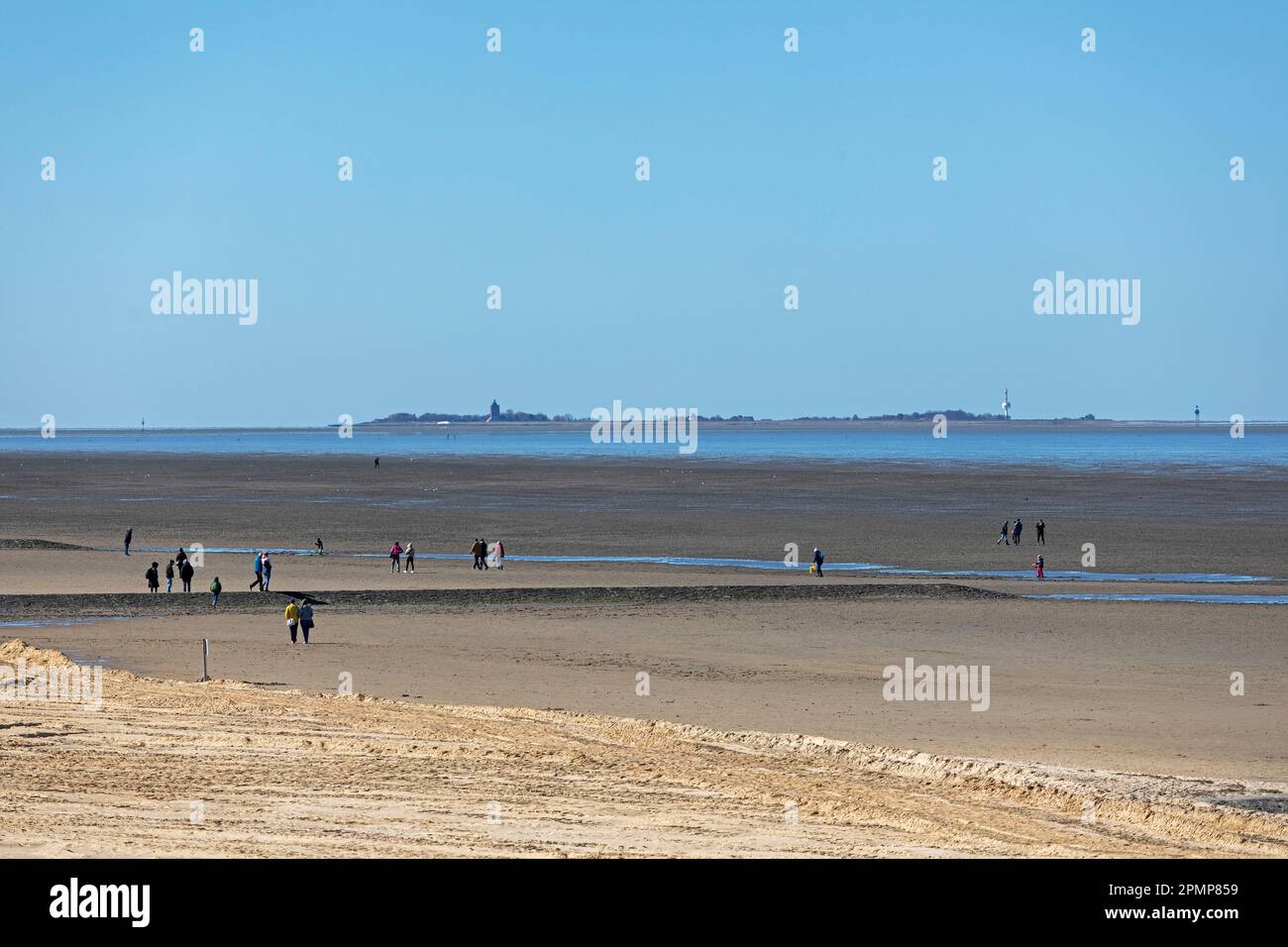View of Neuwerk Island, beach, people, Cuxhaven, Lower-Saxony, Germany ...